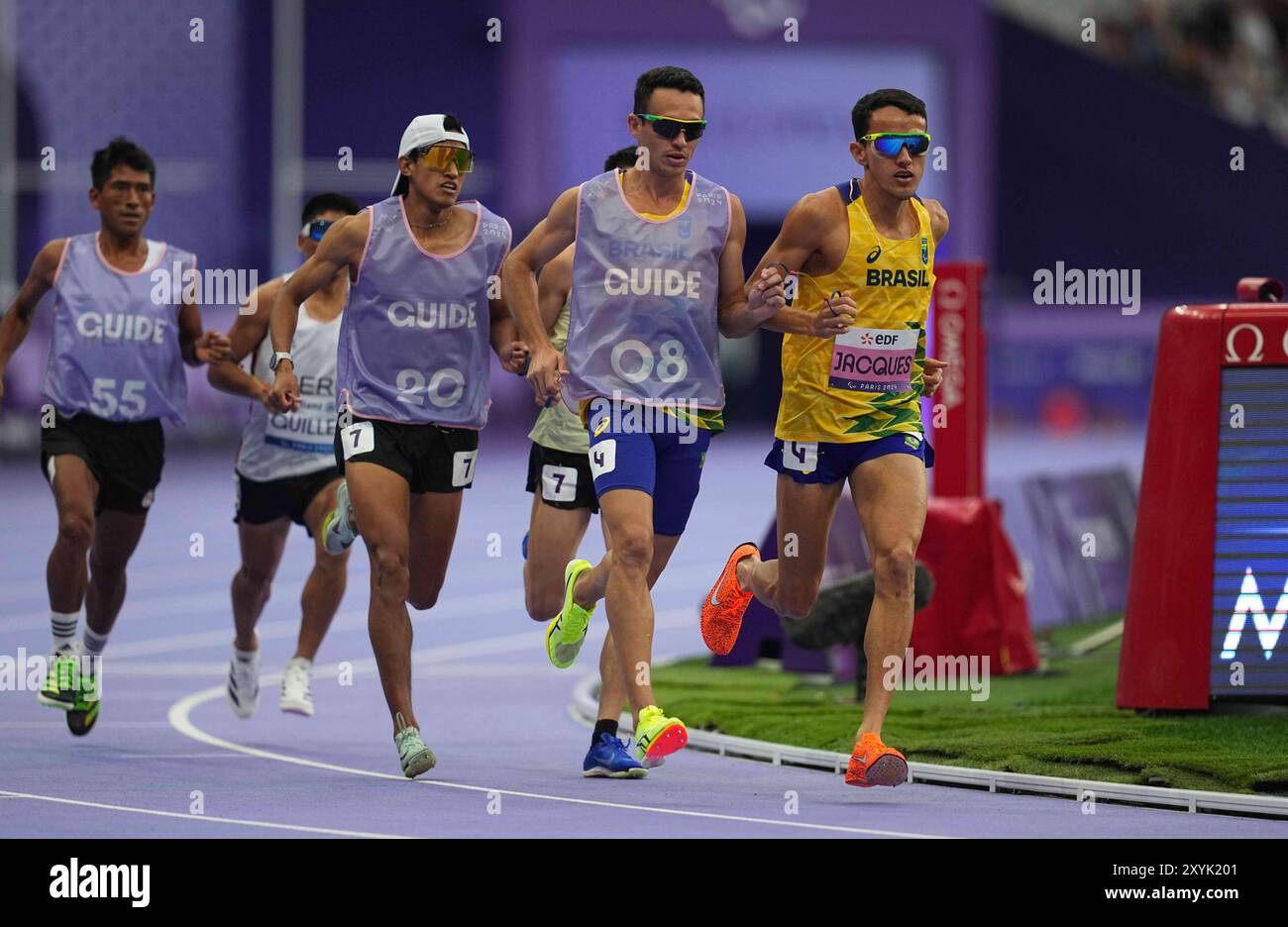 Août 30 2024 : Eltsine Jacques du Brésil participe à la finale masculine du 5000m - T11 lors des ...