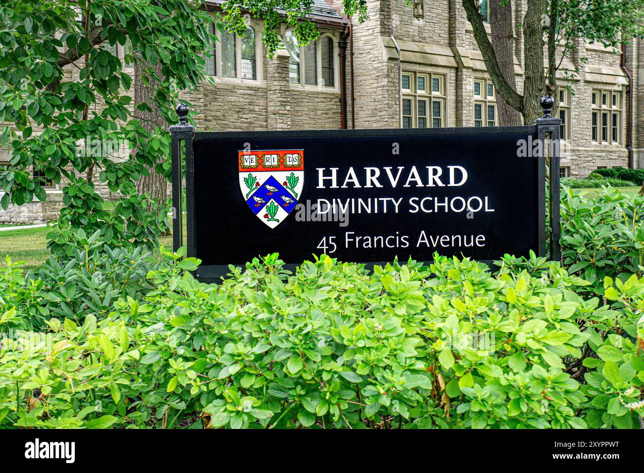 Harvard university campus sign Banque de photographies et d’images à ...