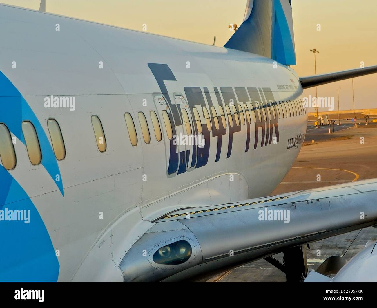 Le Caire, Égypte, 3 juin 2024 : un avion Egyptair dans l'aéroport, Egypt Air est la compagnie ...