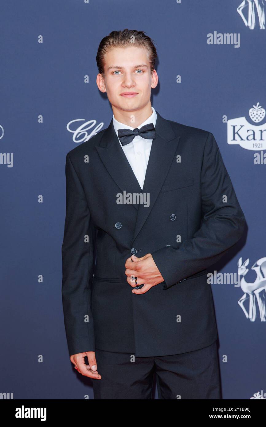 Hommage au Bambi 2024 Luke roentgen beim hommage au Bambi 2024 im JW ...