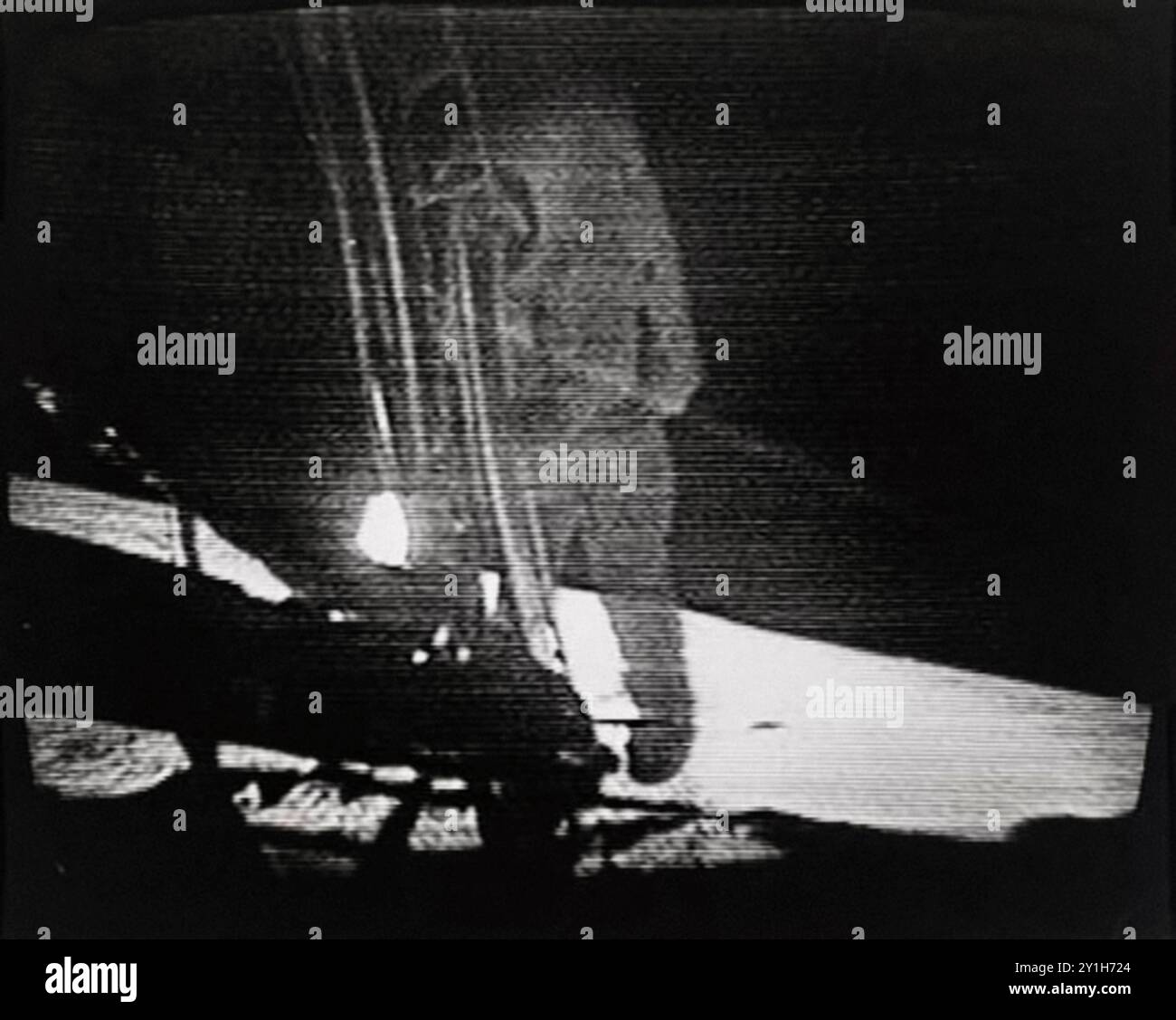 Neil armstrong sur la lune Banque de photographies et d’images à haute ...