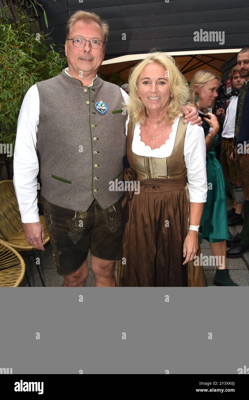 Wolfgang Barbara Sperger Hofbraeuhaus Wirt Muenchen 12.09.2024 Prinzregentenstrasse P1 ...