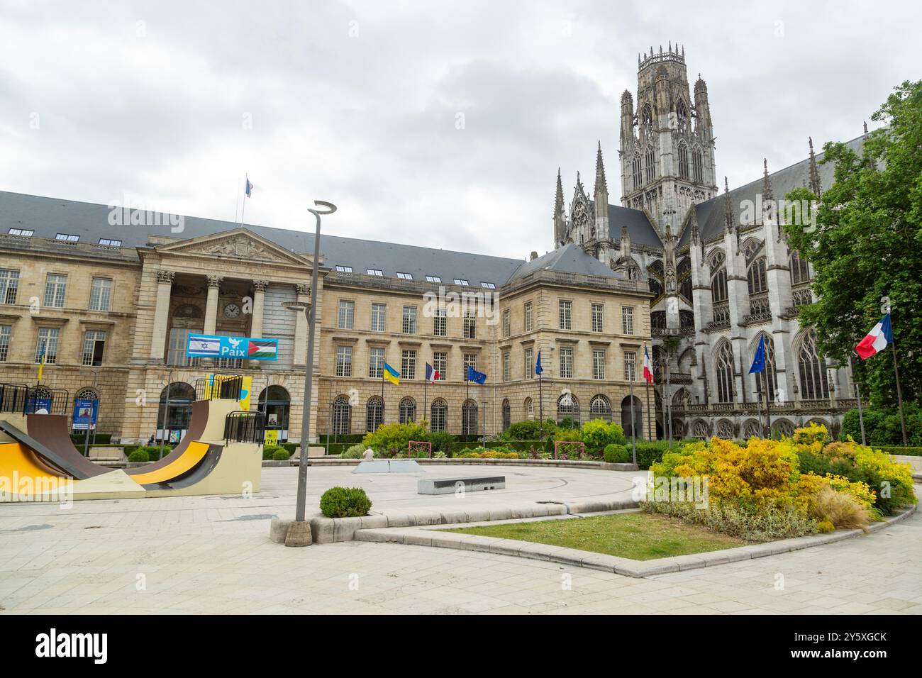 Rouen ville Banque de photographies et d’images à haute résolution - Alamy