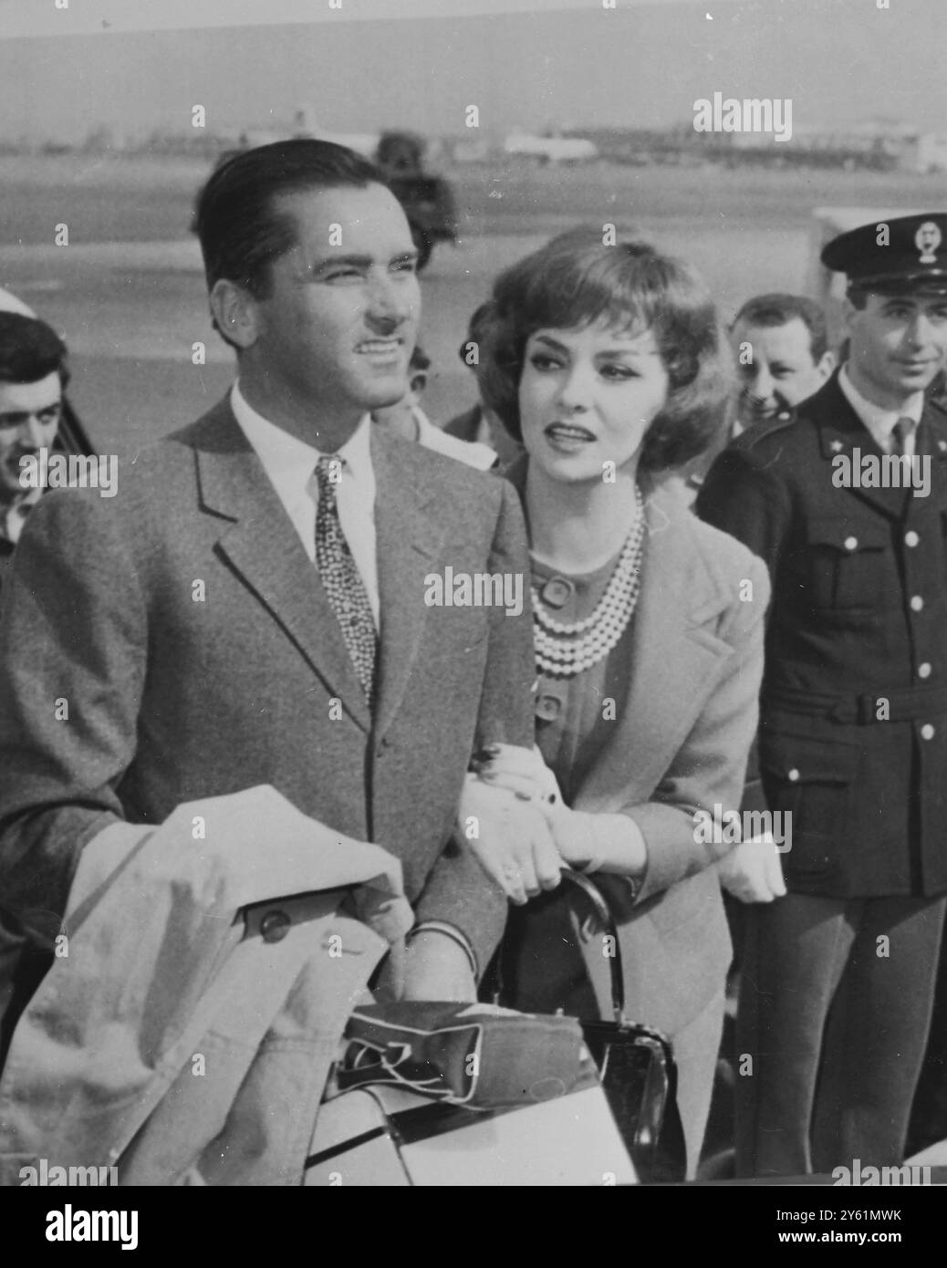 Gina lollobrigida husband milko skofic Banque d'images noir et blanc ...