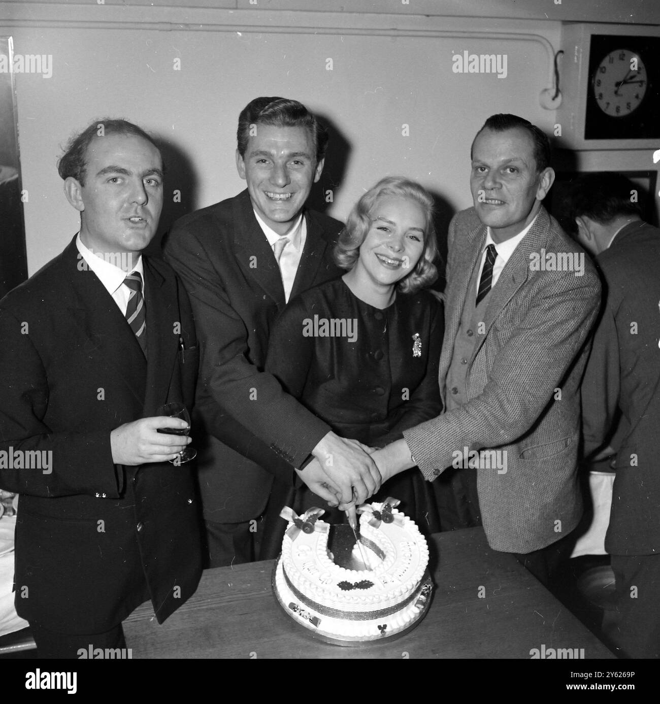 L'ÉMISSION POPULAIRE DE RADIO SONORE LONDONIENNE GO MAN GO A CÉLÉBRÉ ...