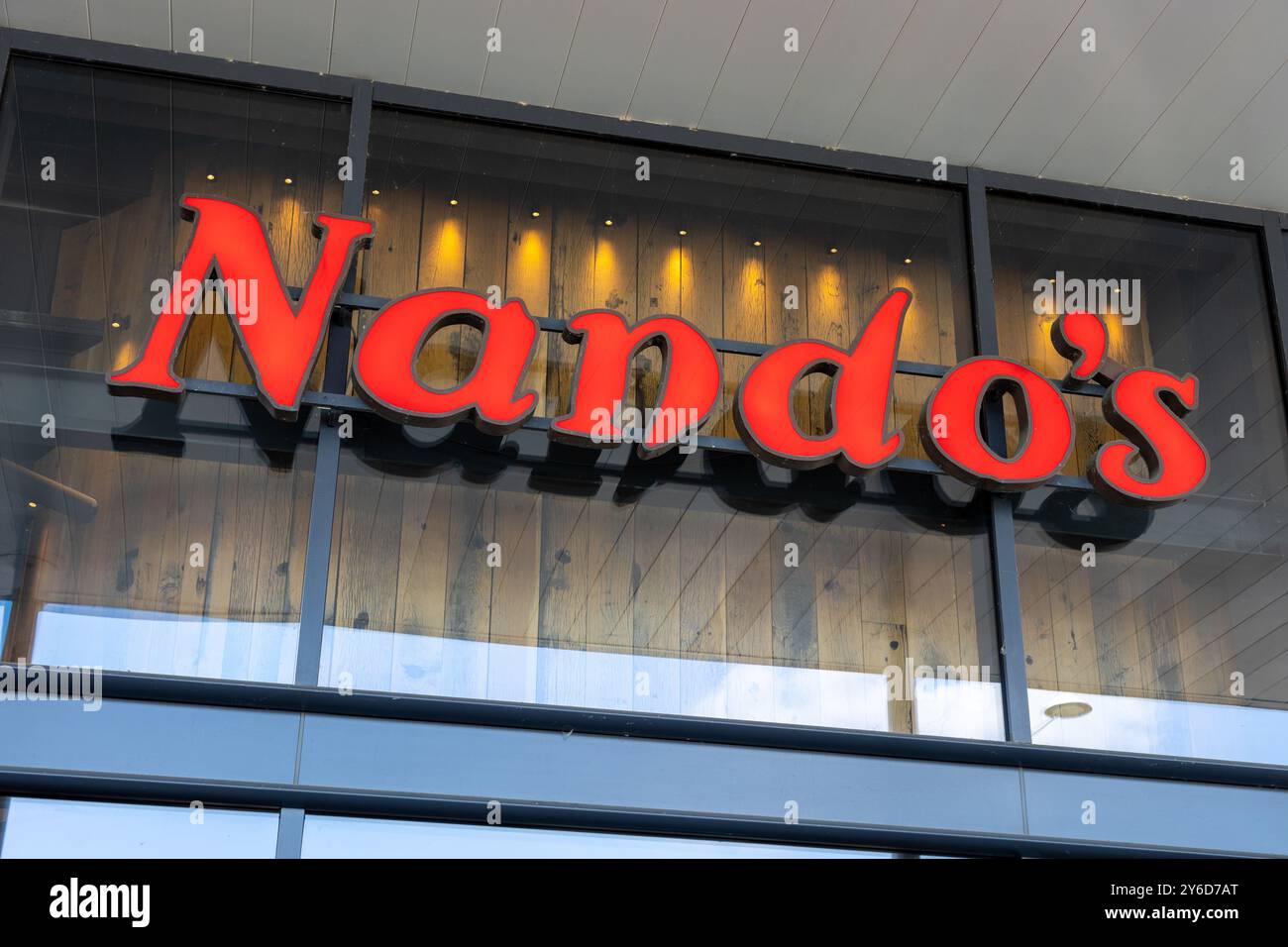 Signalisation nandos Banque de photographies et d’images à haute ...