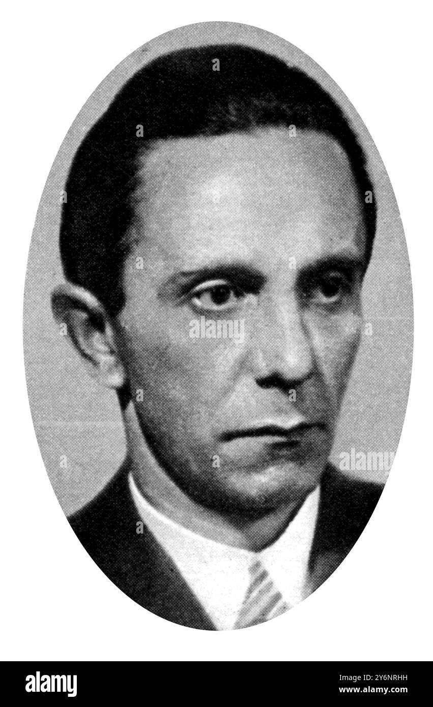 Paul joseph goebbels 1897 1945 Banque d'images noir et blanc - Alamy