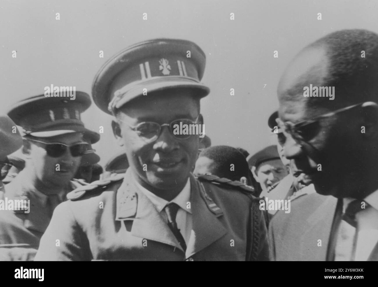 General mobutu Banque de photographies et d’images à haute résolution ...