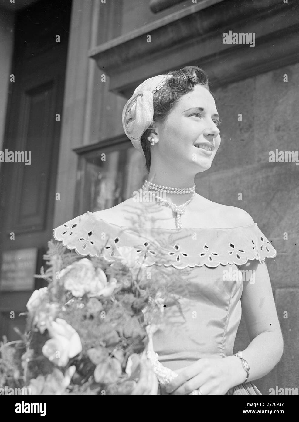 L'ACTRICE MARIE SCÉNARISTE Miss Margaret Hogan, actrice de scène et de ...