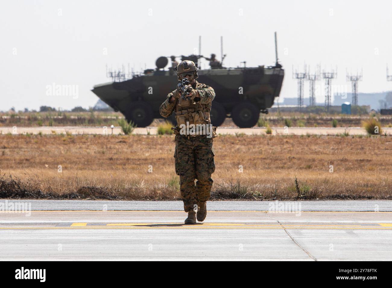 Un Marine américain avec le 3e bataillon, le 5e Marines, la 1re ...