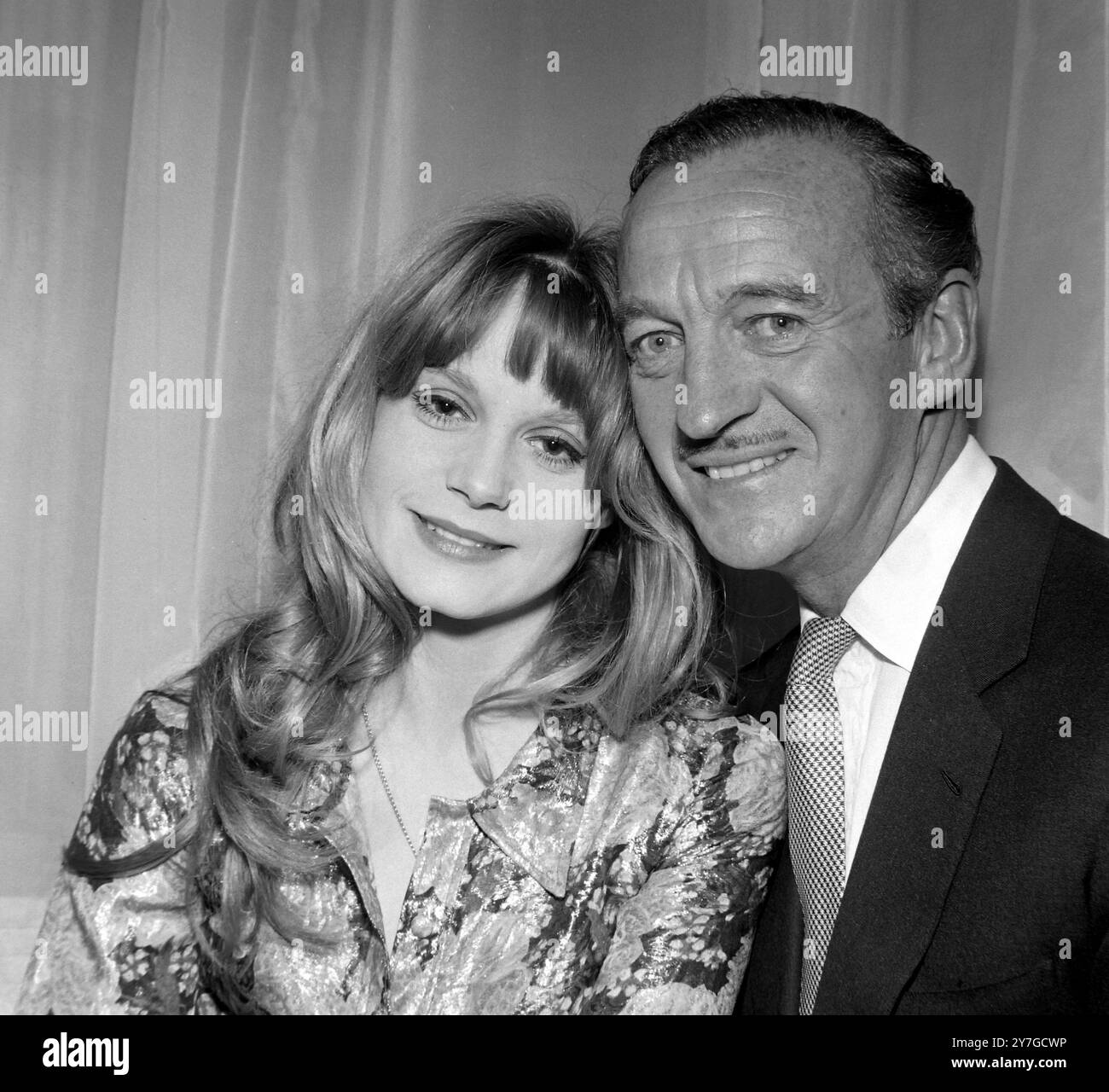 20 NOVEMBRE 1964 David Niven avec l'actrice française Françoise Dorleac ...