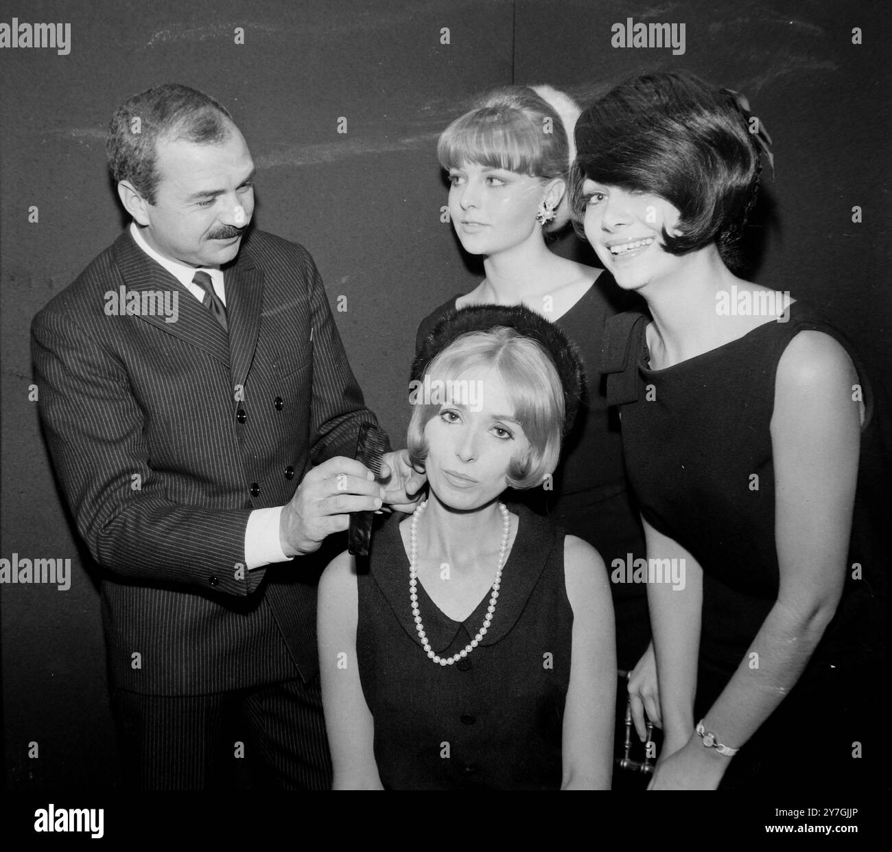 Jacques dessange Banque d'images noir et blanc - Alamy