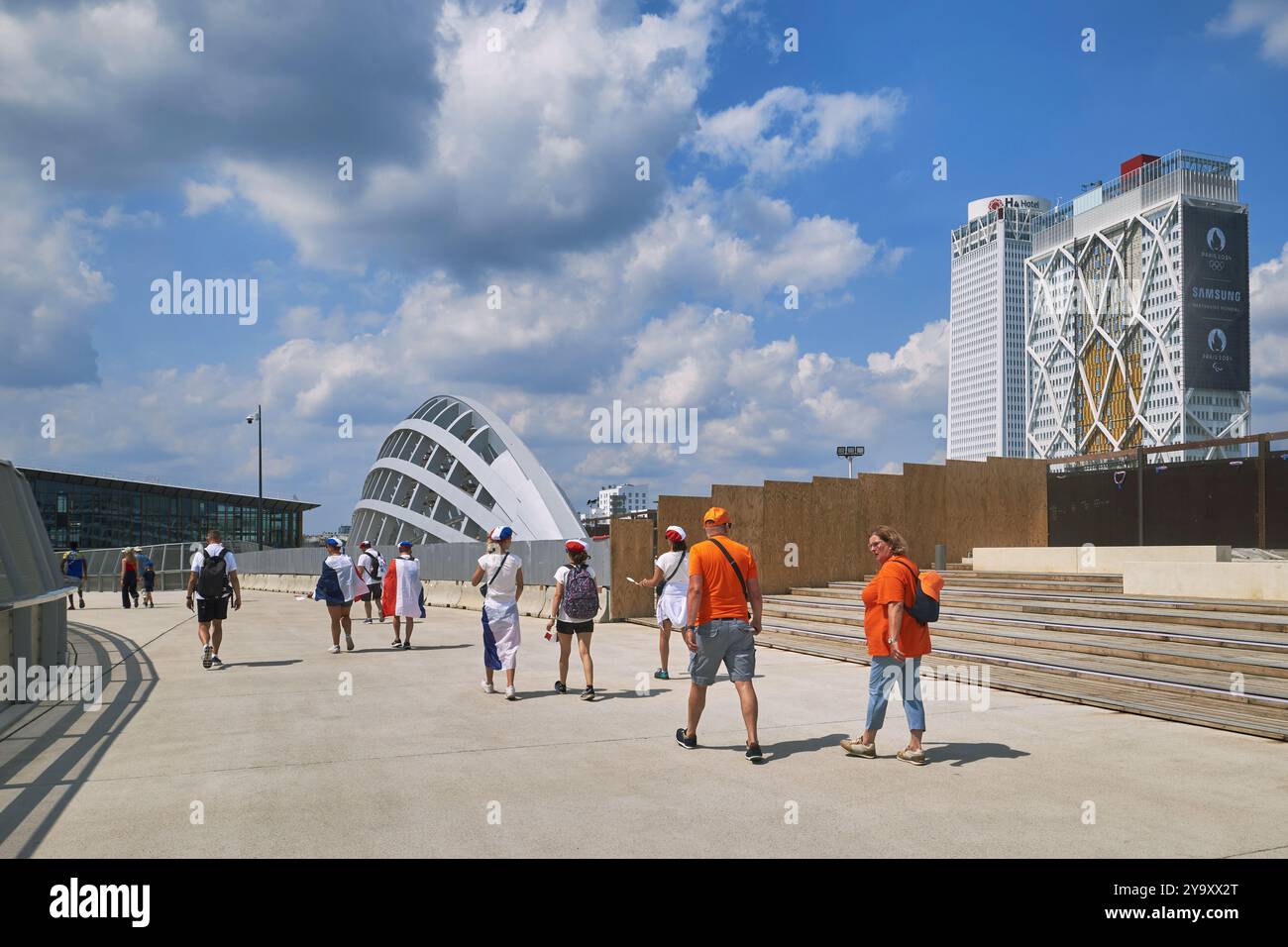 France, Seine Saint Denis, Saint Denis, la traversée urbaine de Pleyel ...