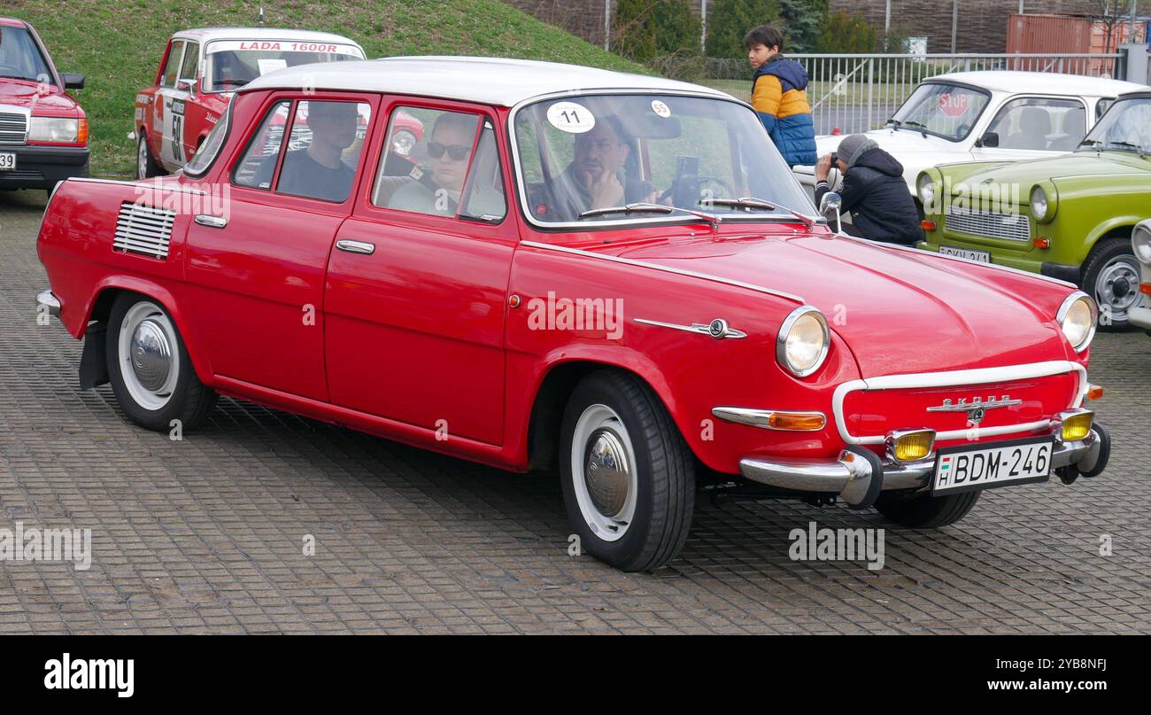 Skoda 1000mb Banque de photographies et d’images à haute résolution - Alamy