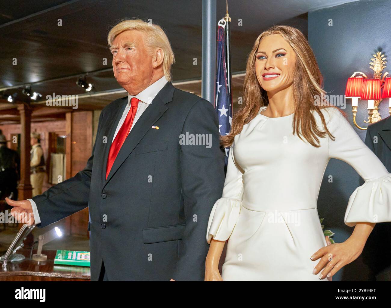 Melania trump et donald trump Banque de photographies et d’images à ...