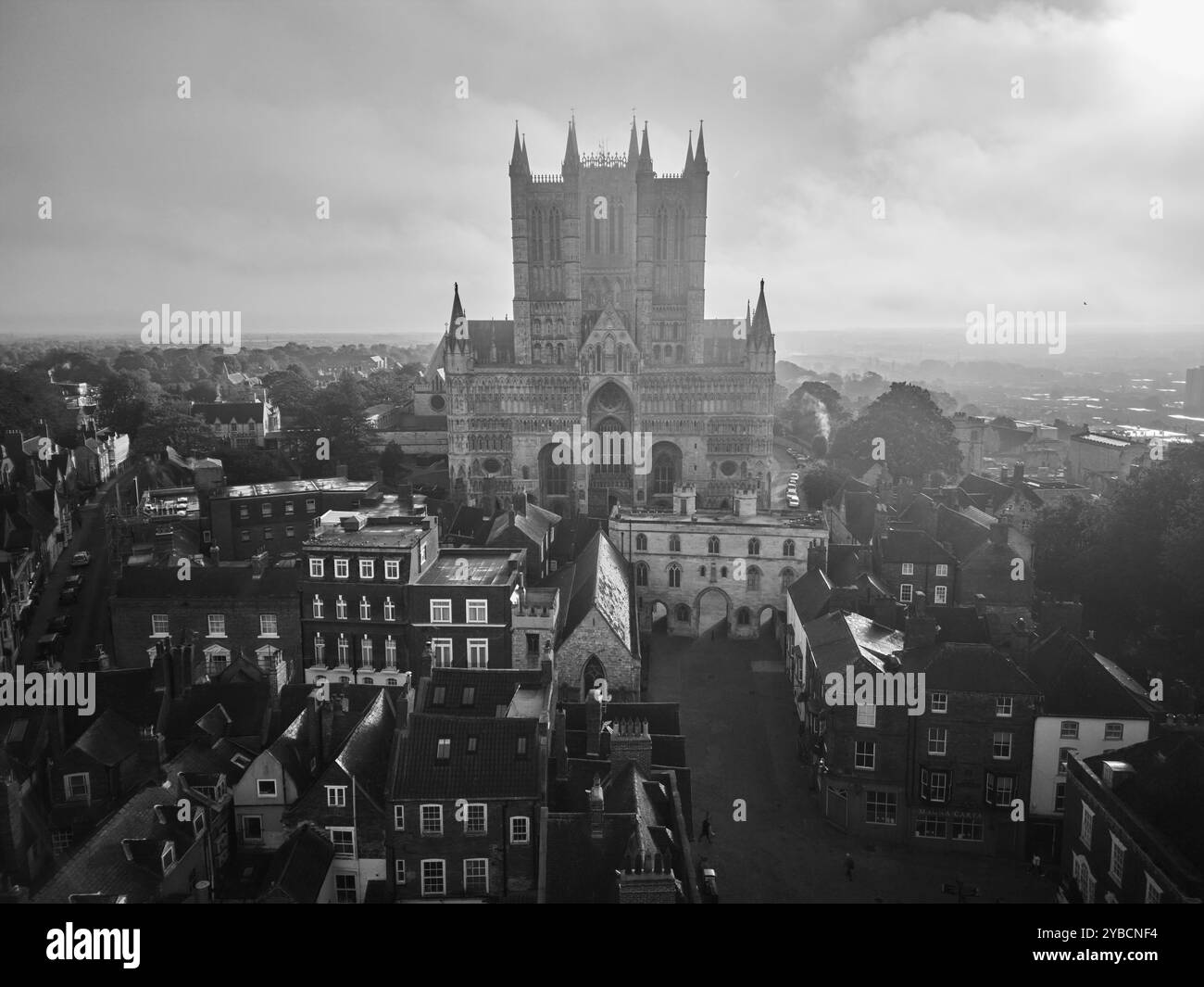 ©Phil Crow 2024 www.philcrow.comLincoln la cathédrale est une ...