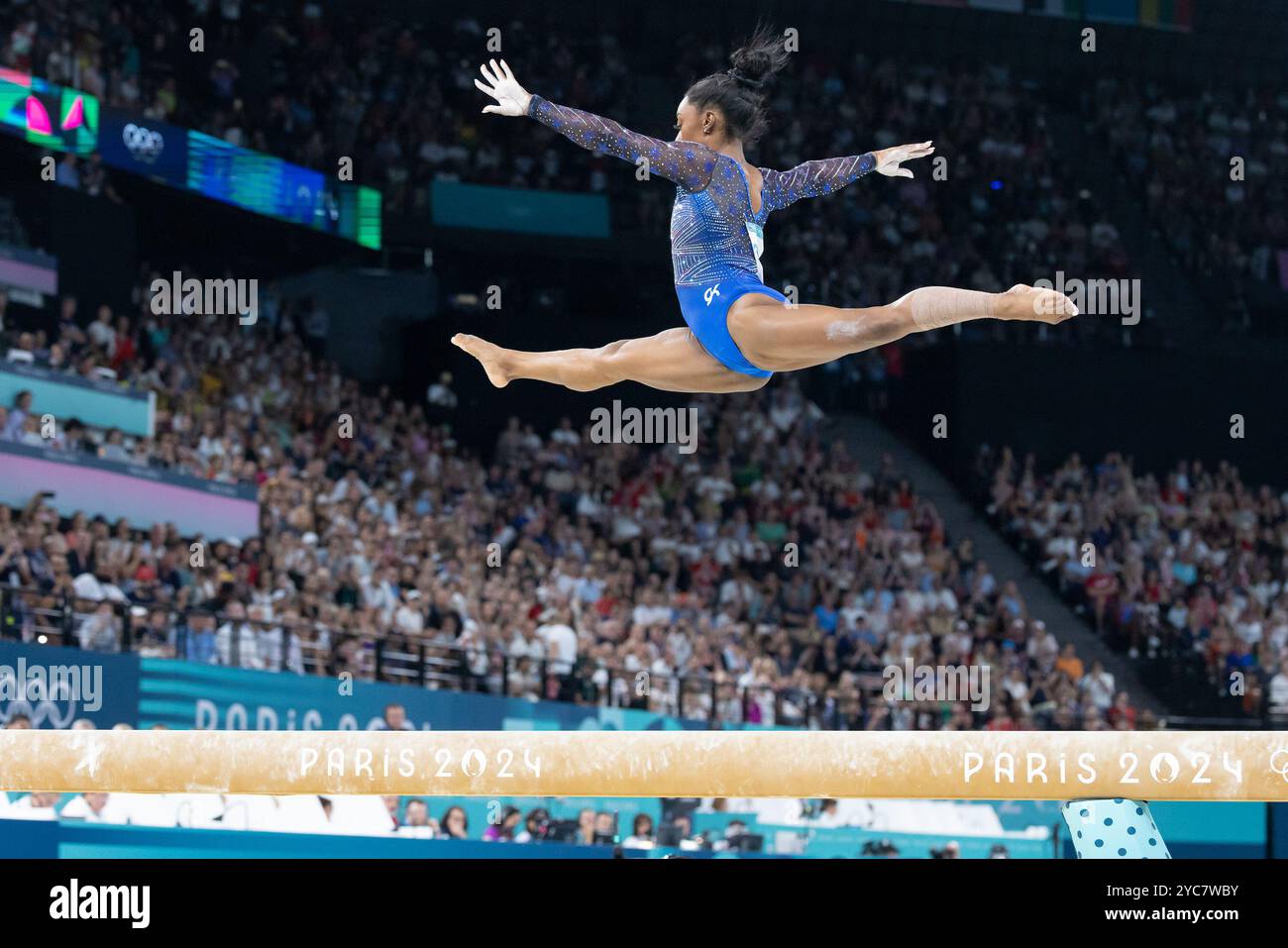 01 août 2024 : Simone Biles des États-Unis se produit sur Beam dans la ...