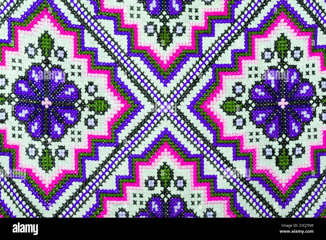 Broderie au point de croix Banque de photographies et d’images à haute ...
