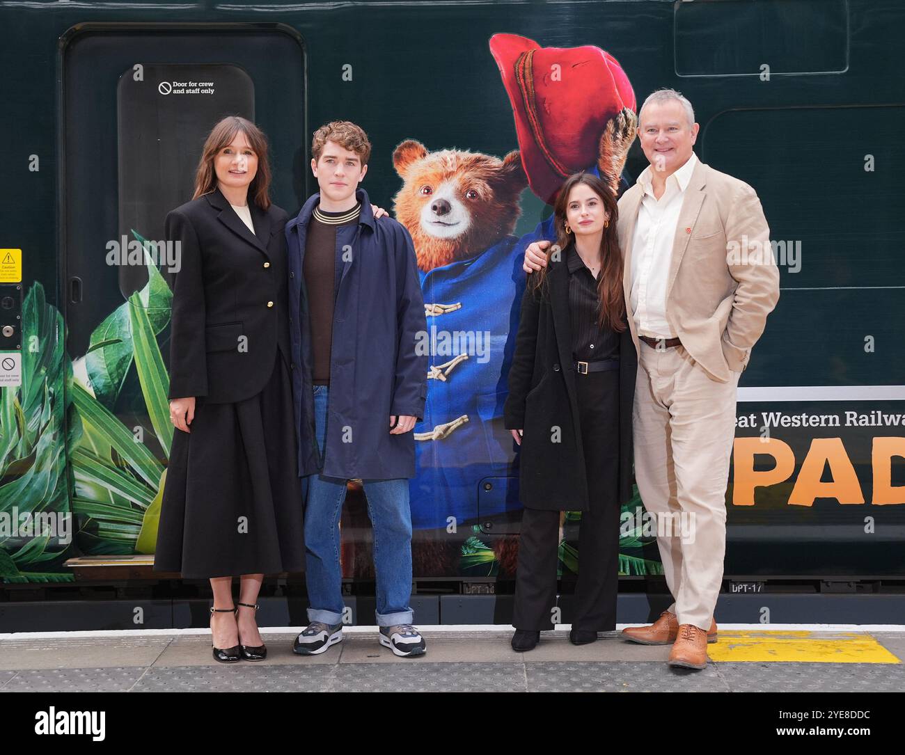 (De gauche à droite) Emily Mortimer, Samuel Joslin, Madeleine Harris et ...