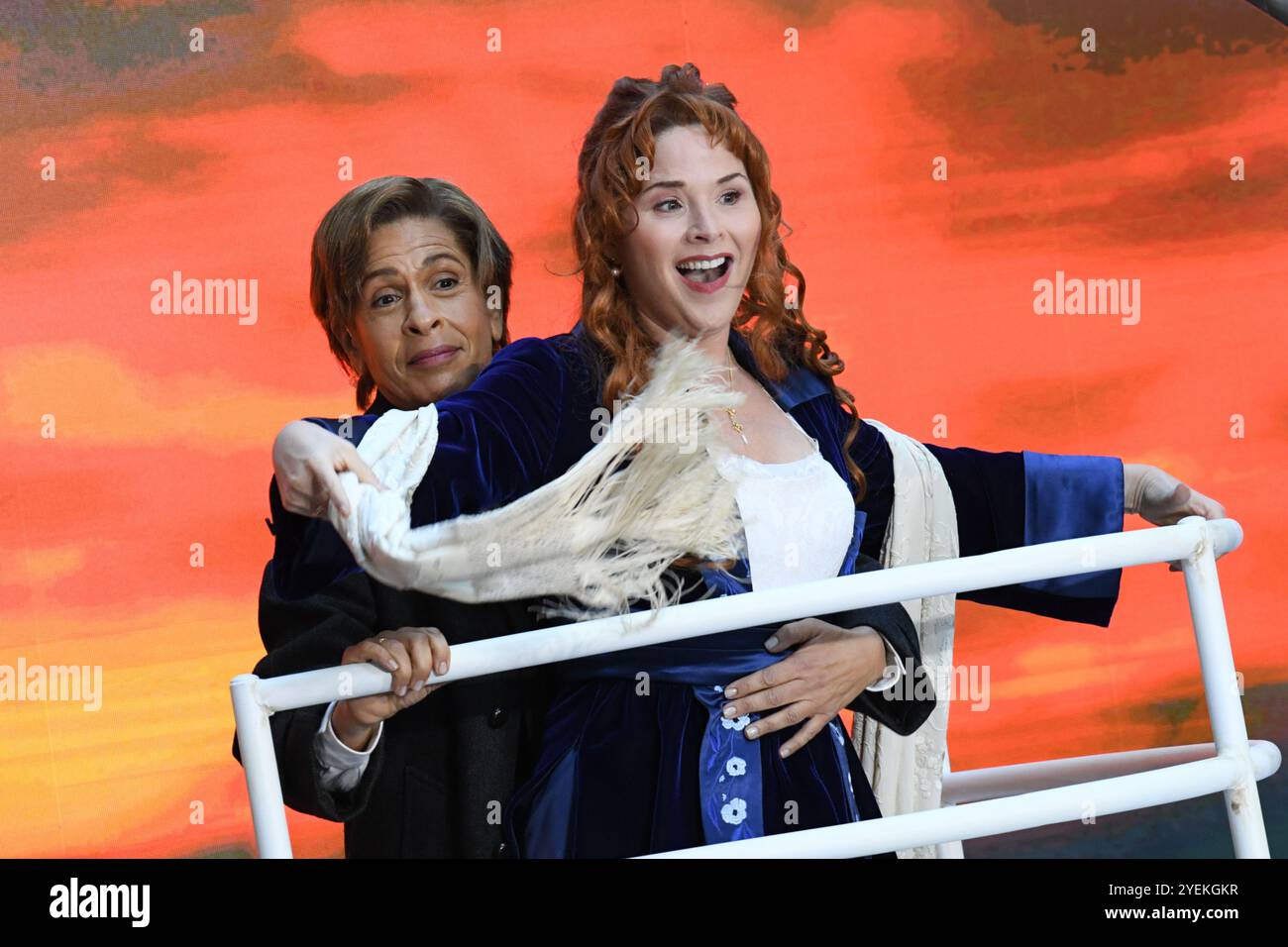 Hoda Kotb dans le rôle de Jack et Jenna Bush Hager dans le rôle de Rose ...