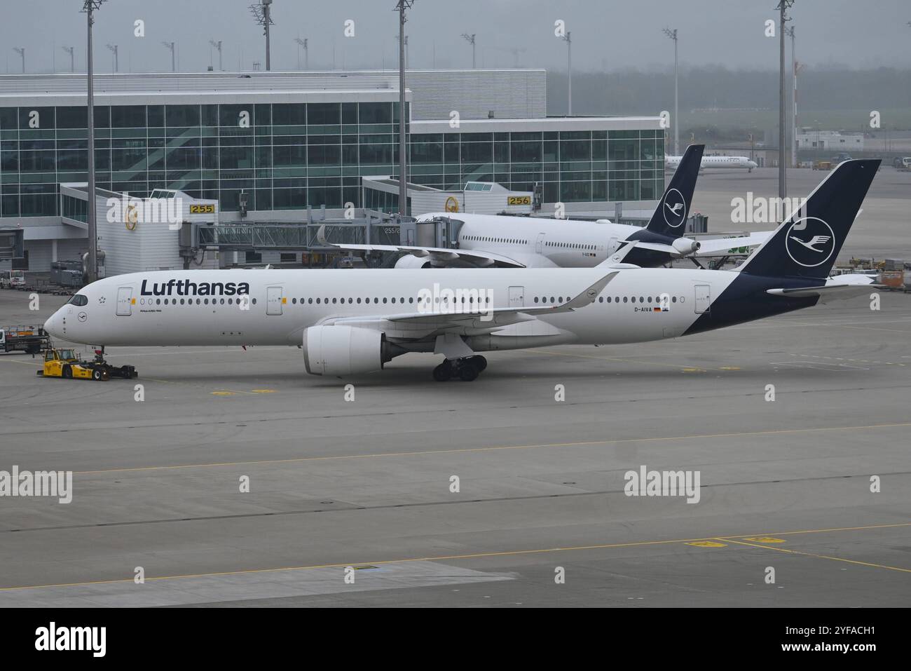 Flughafen München, Franz Josef Strauss, IATA-Code MUC. Foto : Lufthansa ...