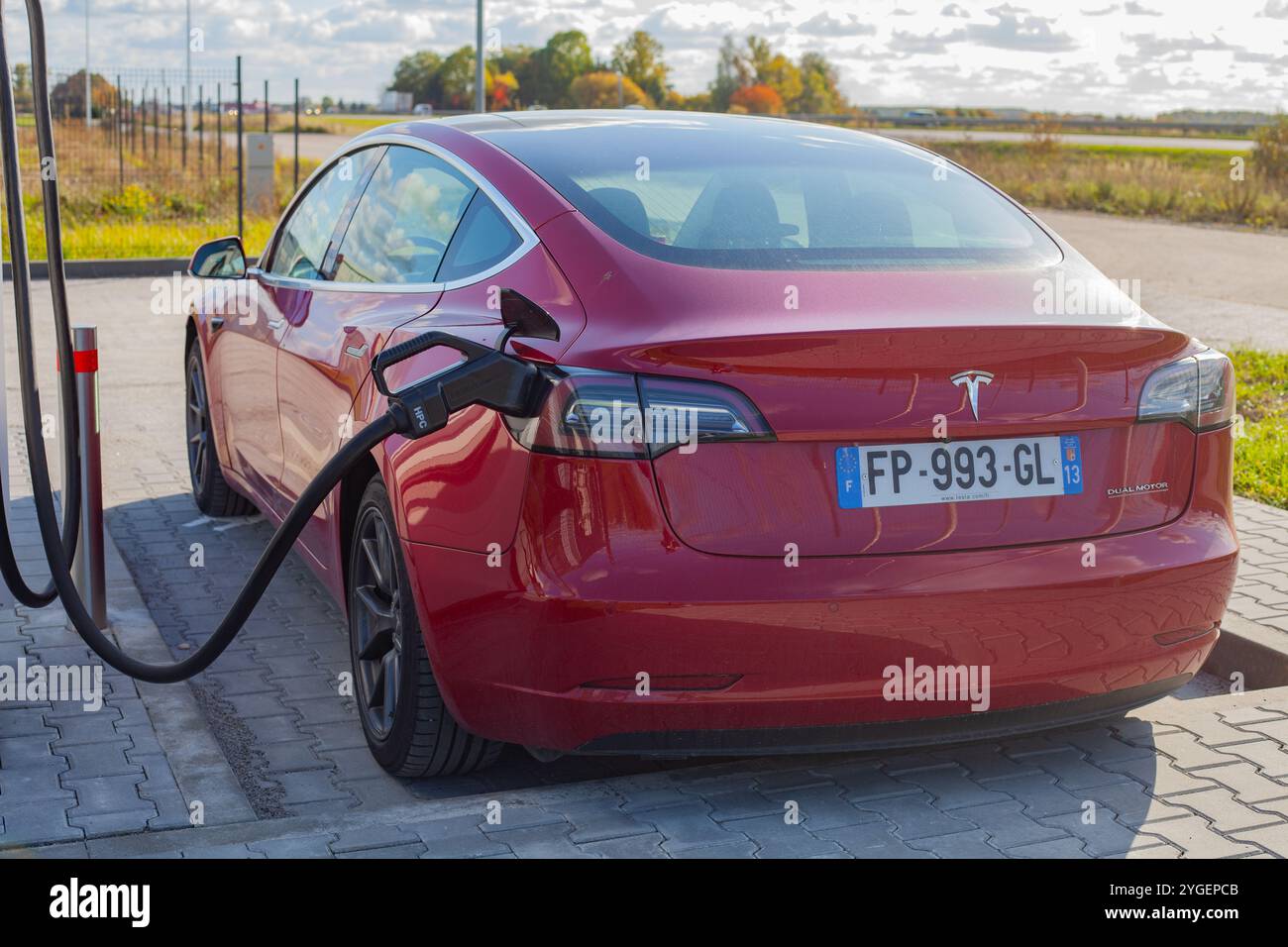 Tesla model 3 Banque de photographies et d’images à haute résolution ...