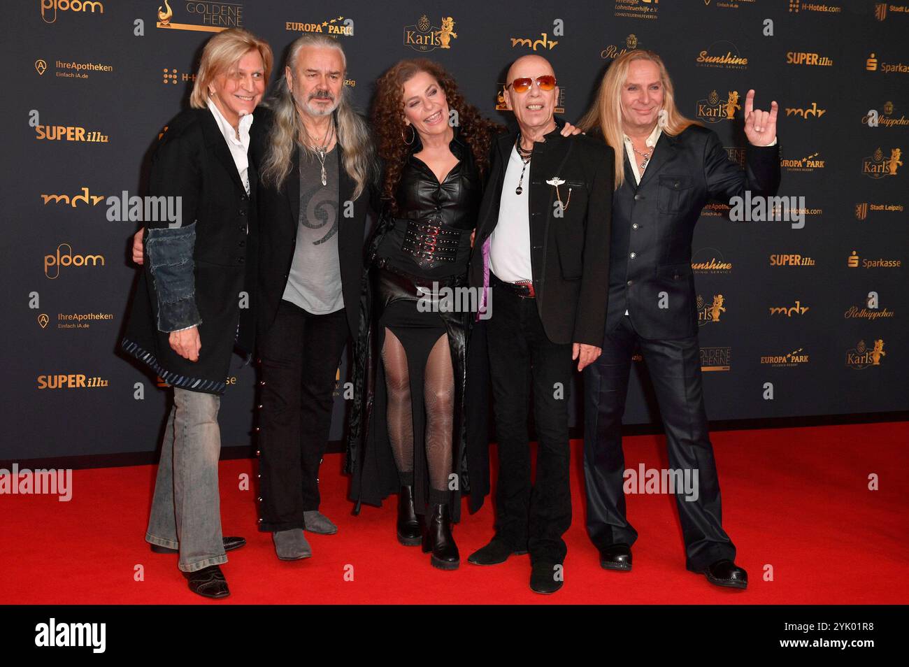 Julia Neigel und Toni Krahl mit Silly BEI der 30. Verleihung der ...