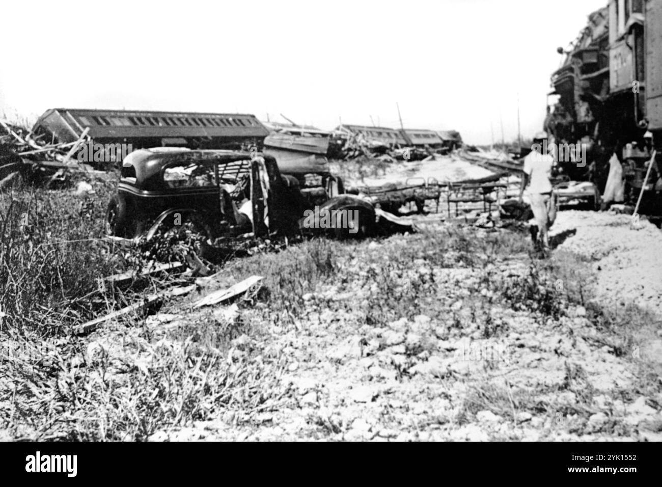 Le train de secours du Florida East Coast Railway Overseas Railroad a ...
