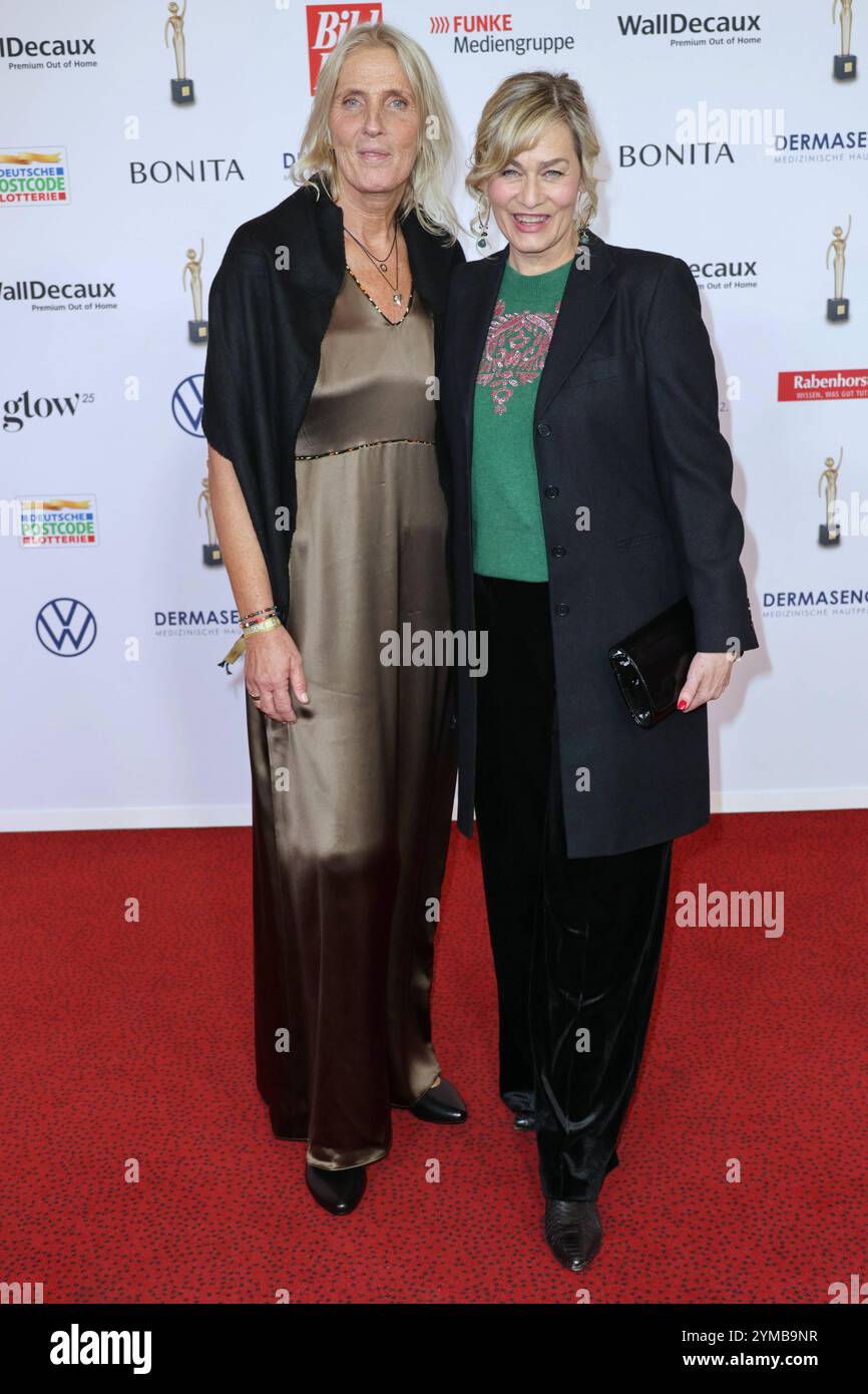 GOLDENE BILD DER FRAU 20.11.2024 Heike Rath, Gesine Cukrowski ...