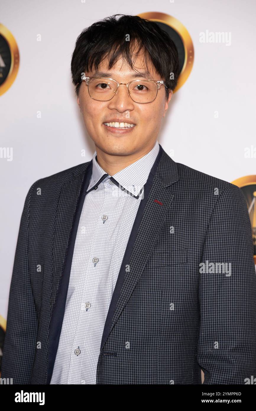 Le musicien Ian Chen assiste aux Hollywood Music in Media Awards 2024 à ...