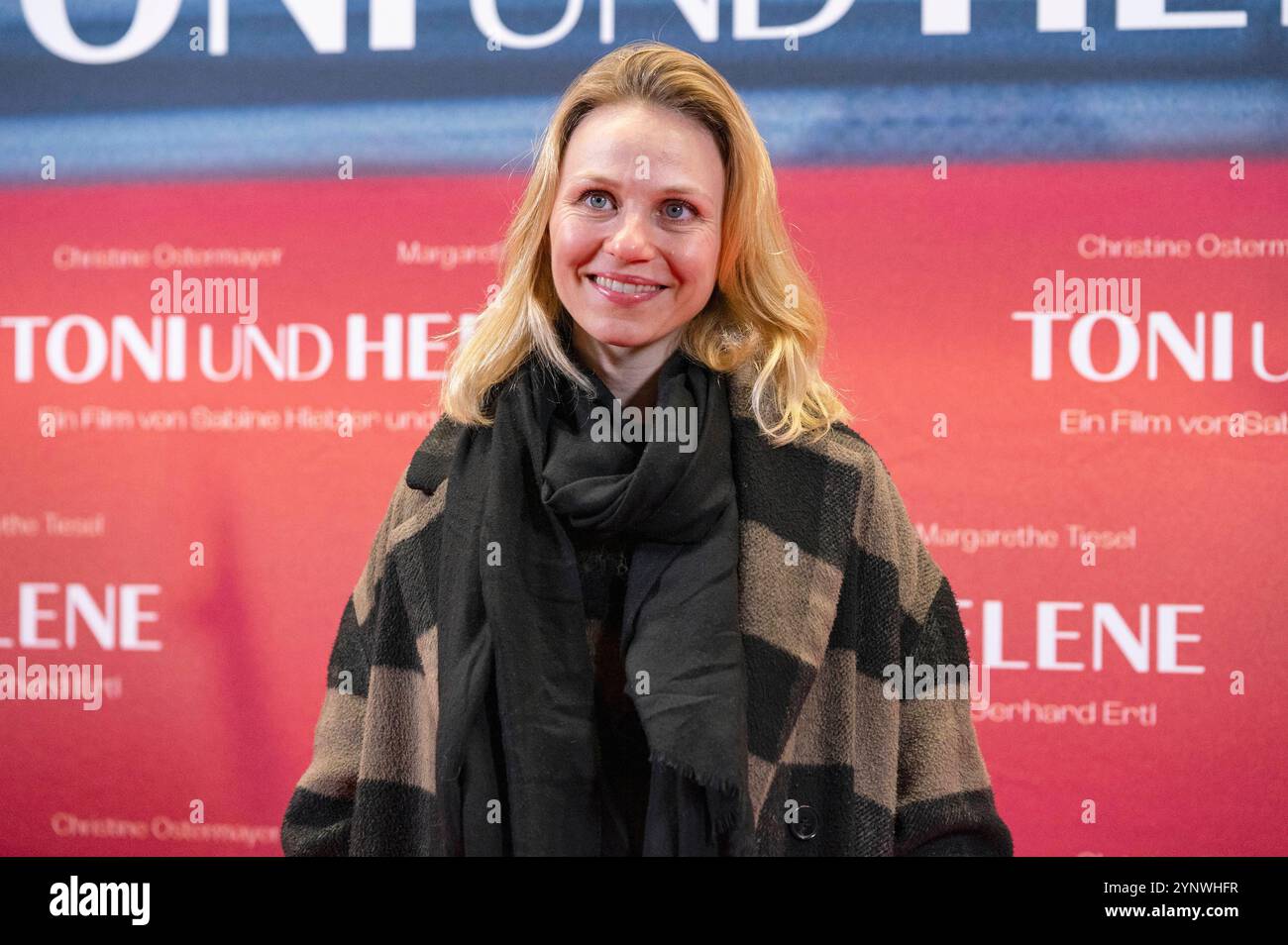 Teresa Rizos BEI der Premiere des Kinofilms Toni und Helene im ...