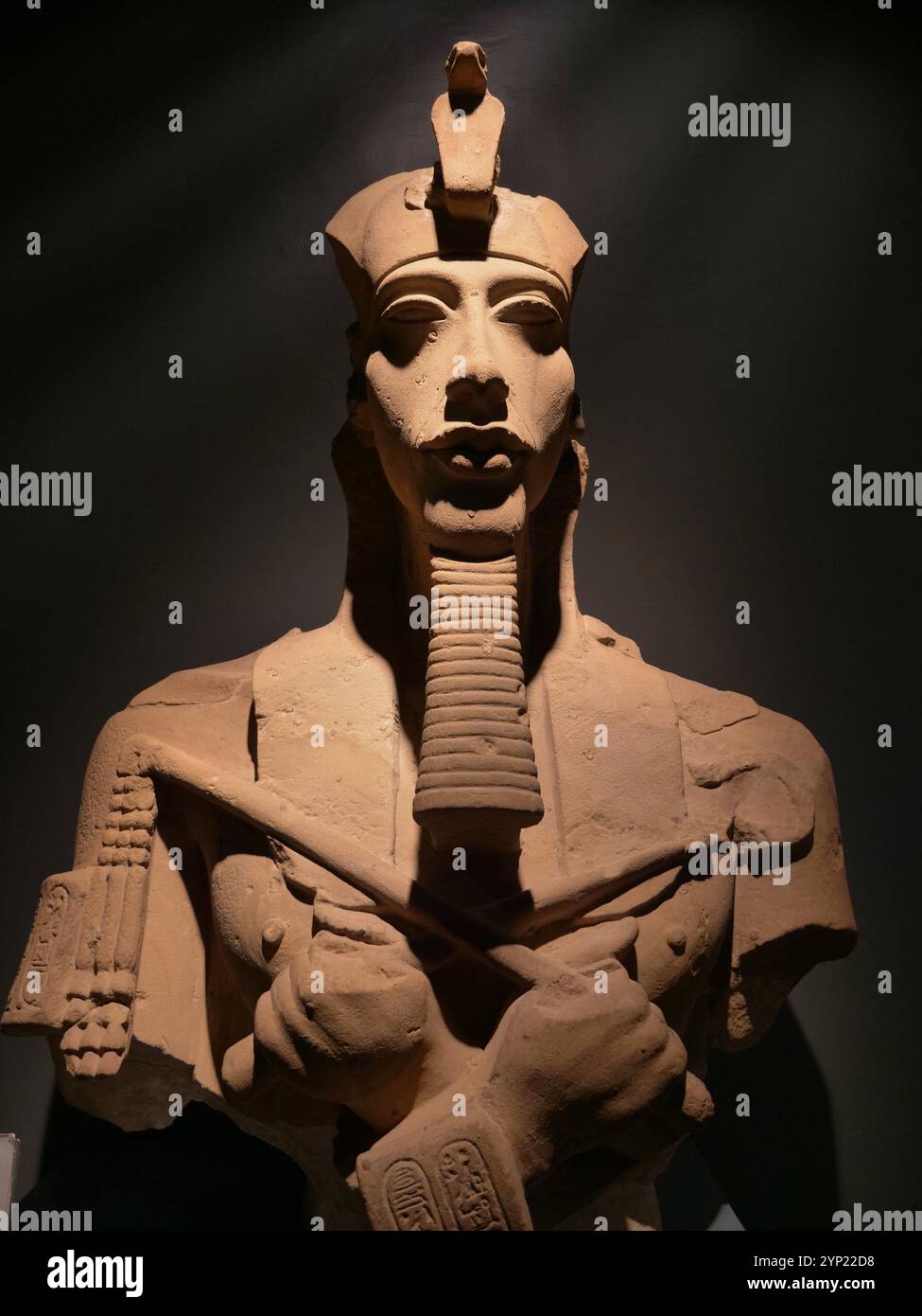 Dynastie pharaon akhenaton Banque de photographies et d’images à haute ...