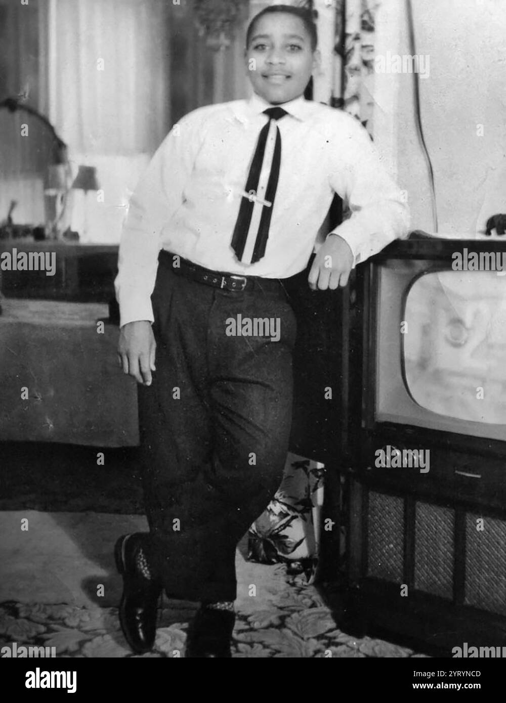 Emmett Louis Till (25 juillet 1941 ? 28 août 1955) était un adolescent ...