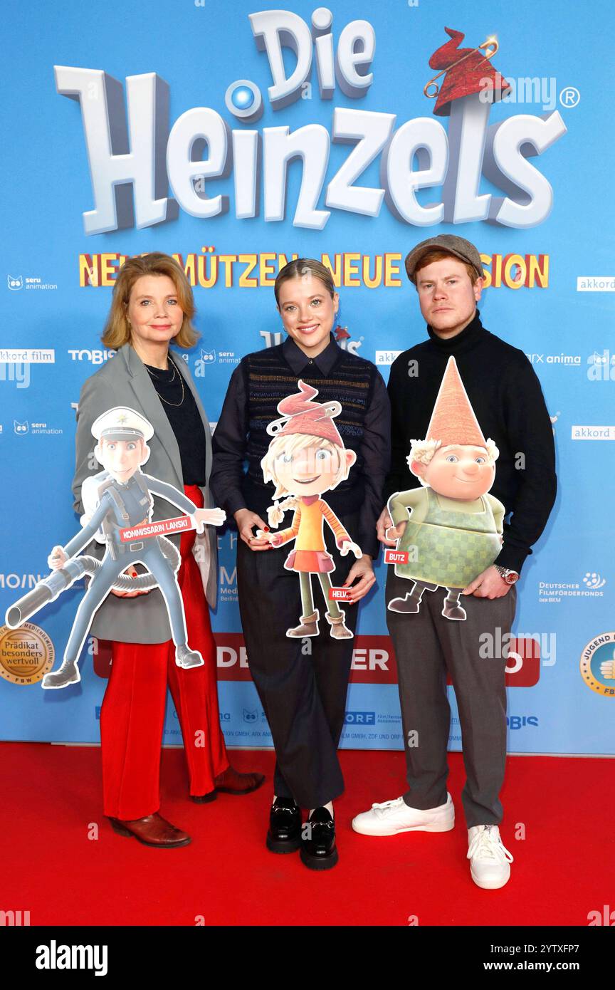 Annette Frier, Jella Haase und Leon Seidel BEI der Premiere des ...
