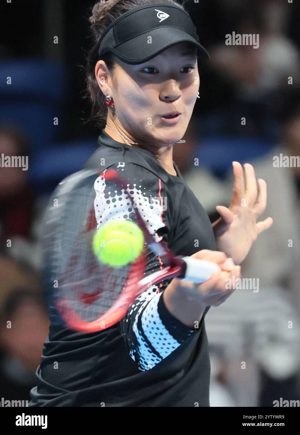 Tokyo, Japon. 8 décembre 2024. Le jeune joueur de tennis japonais ...
