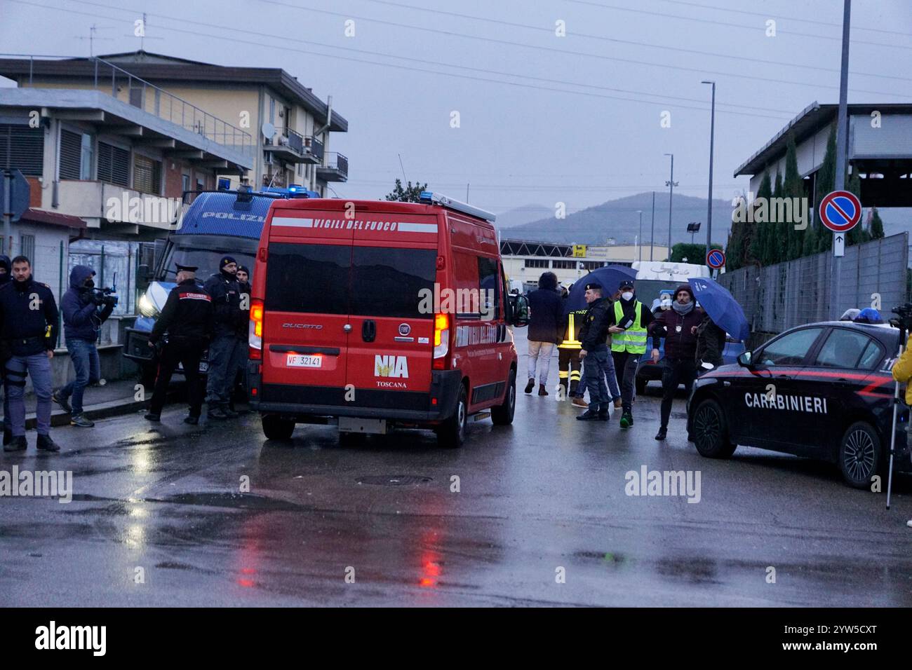 Esplosione raffineria eni calenzano firenze 09 12 2024 Banque de ...