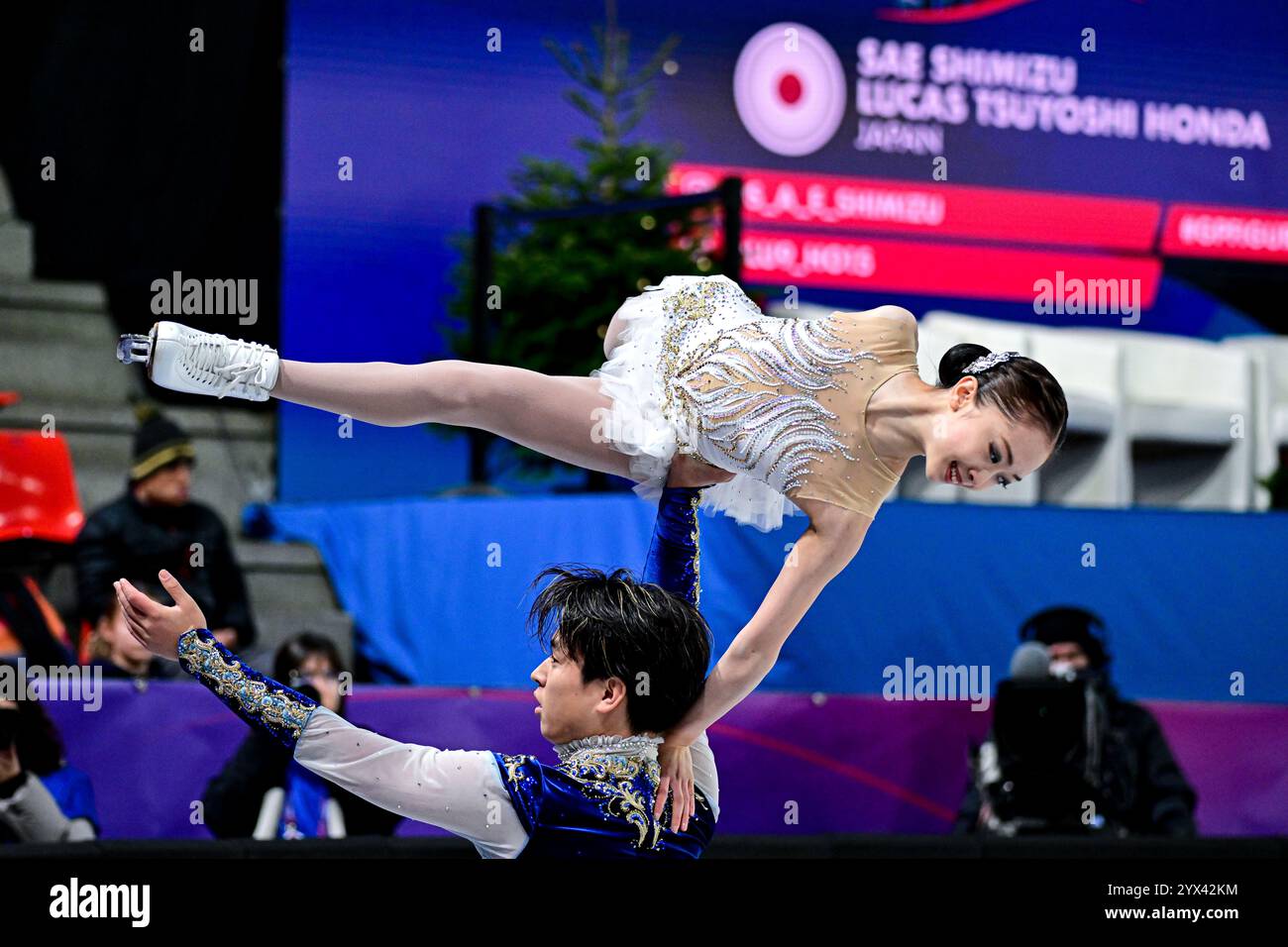 SAE SHIMIZU & Lucas Tsuyoshi HONDA (JPN), lors de l’échauffement des Junior pairs, au Grand Prix ...