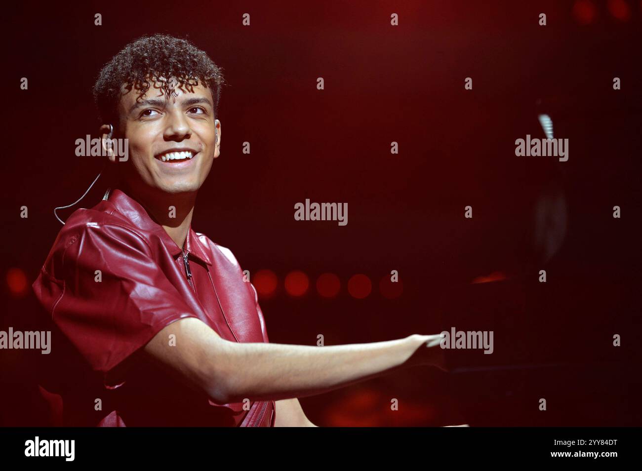 Louis Philippson live BEI der 30. Nuit des Proms 2024 in der ZAG Arena ...