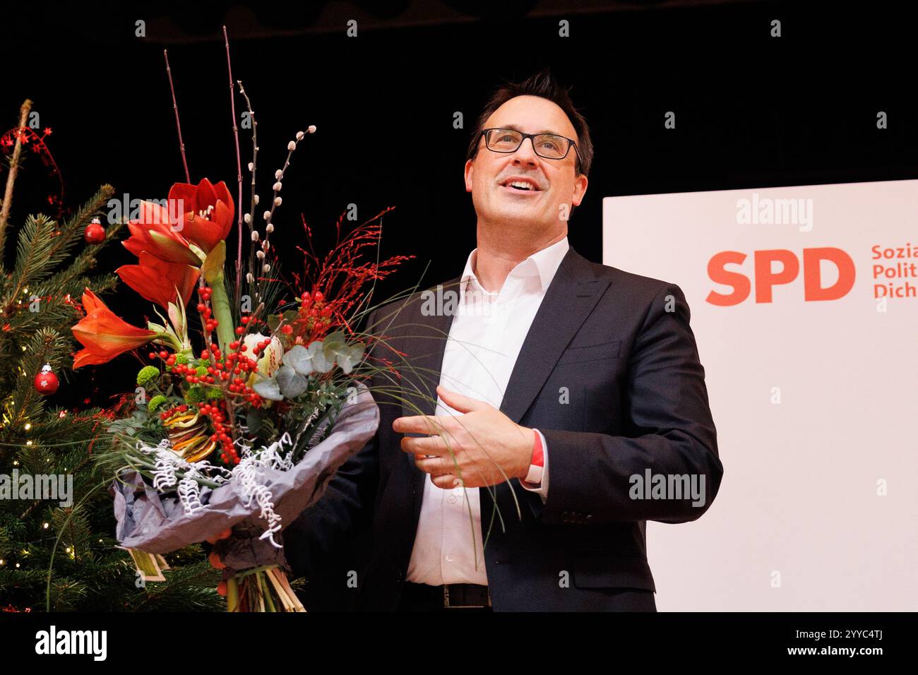 21 décembre 2024, Hesse, Gießen-Allendorf : Sören Bartol (SPD), président de son parti en Hesse ...