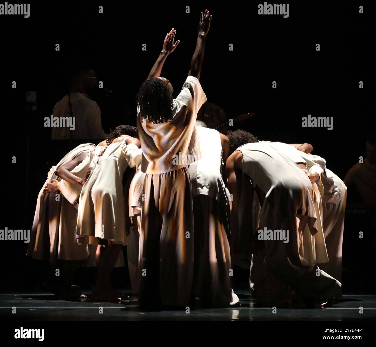 20 décembre 2024, New York, New York, États-Unis : Alvin Ailey danseurs ...