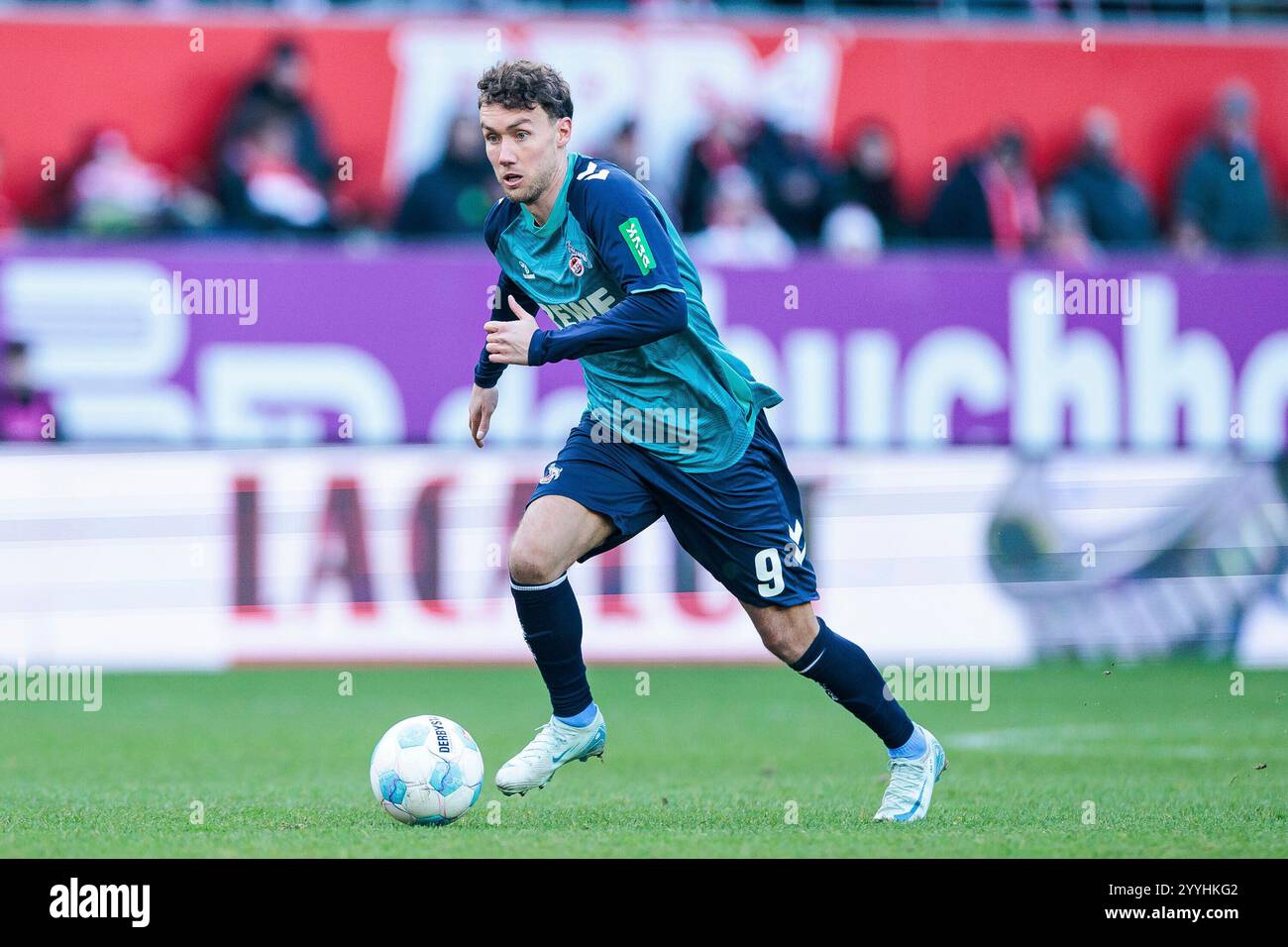 Luca Waldschmidt (1. FC K?ln, 9) Bal 2. Fu?ball Bundesliga, 1. FC Kaiserslautern - 1. FC K?ln ...