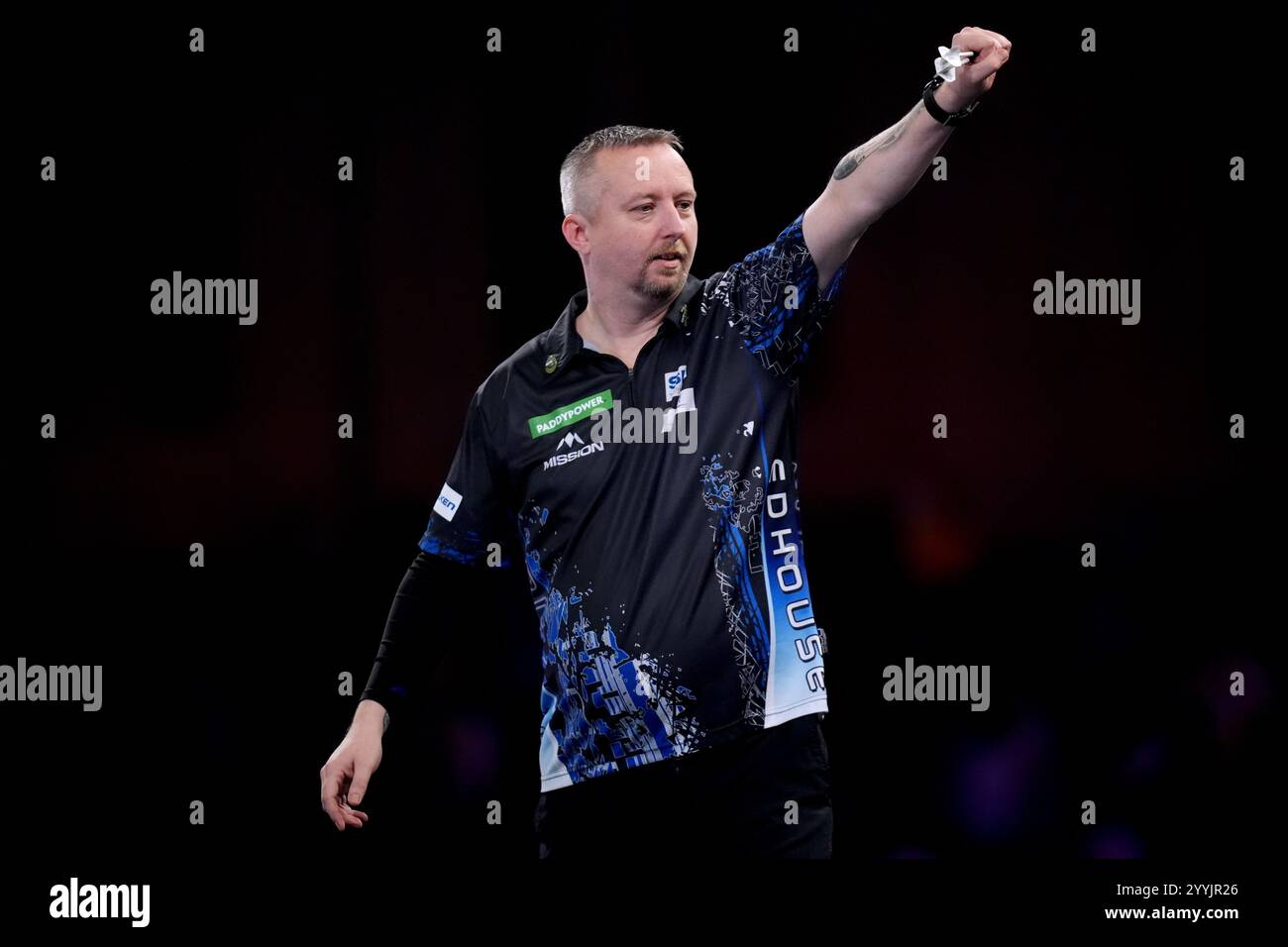 Ritchie Edhouse réagit lors de son match contre Ian White le huitième jour du championnat du ...