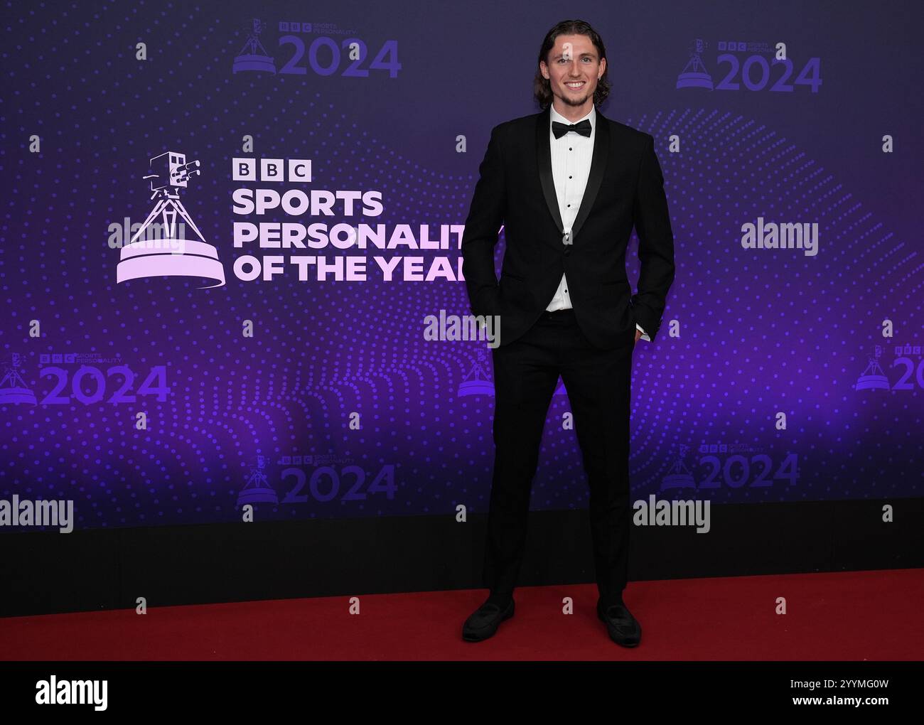 Le Sprinter Lewis Davey arrive pour les BBC Sports Personality of the ...