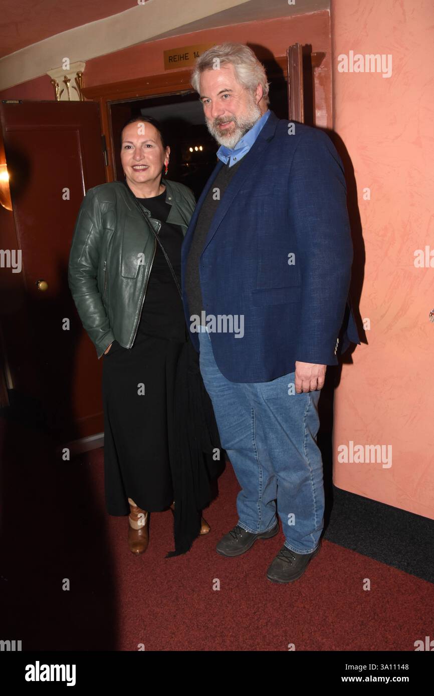 Darsteller Martin Rassau Schauspieler Volker Heissmann Schauspieler ...