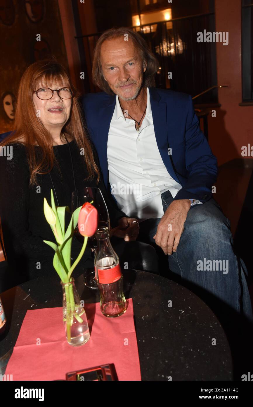 Darsteller Martin Rassau Schauspieler Volker Heissmann Schauspieler ...