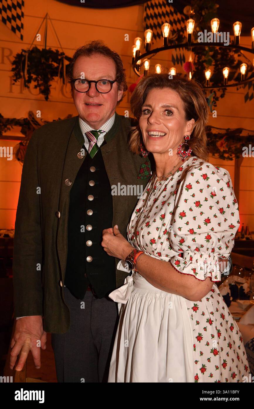 Franz Georg Strauß mit Ehefrau / Aschermittwoch / Fischessen / 2025 ...