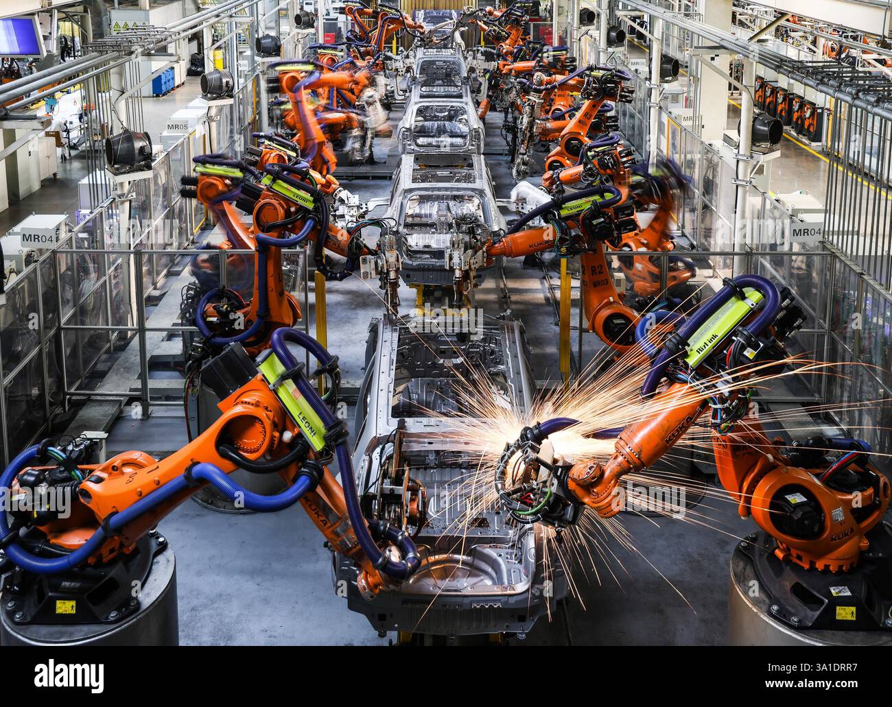 (250308) -- PÉKIN, 8 mars 2025 (Xinhua) -- cette photo montre une chaîne de production ...