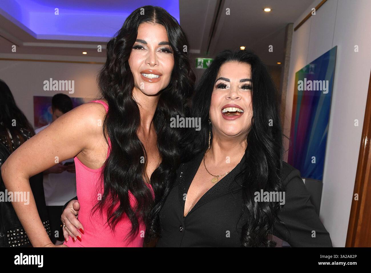 Micaela Schaefer und Iris Klein beim Event zum TV-Start von „couple ...