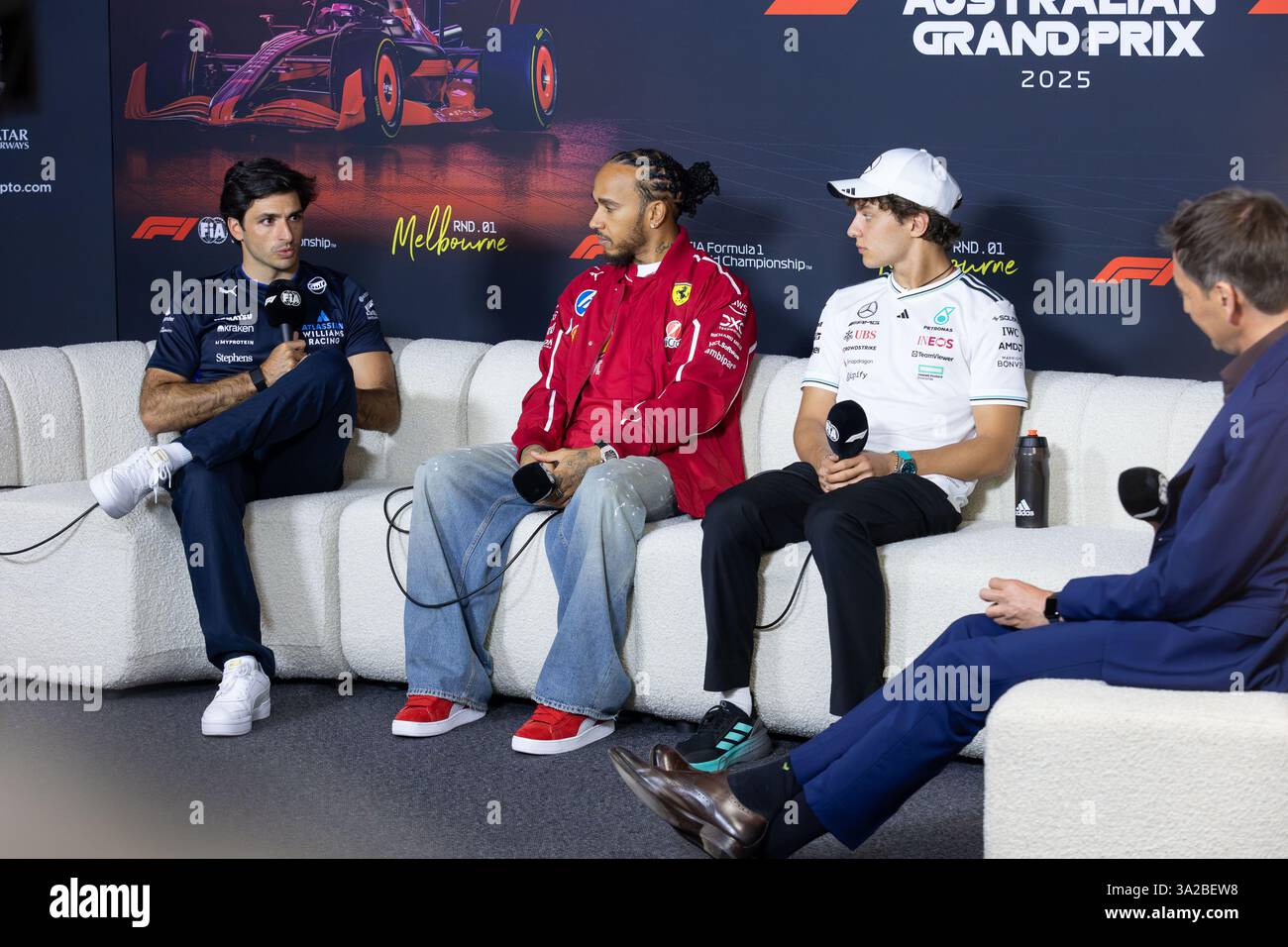 SAINZ Carlos (spa), Williams Racing FW47, portrait HAMILTON Lewis (gbr), Scuderia Ferrari SF-25 ...