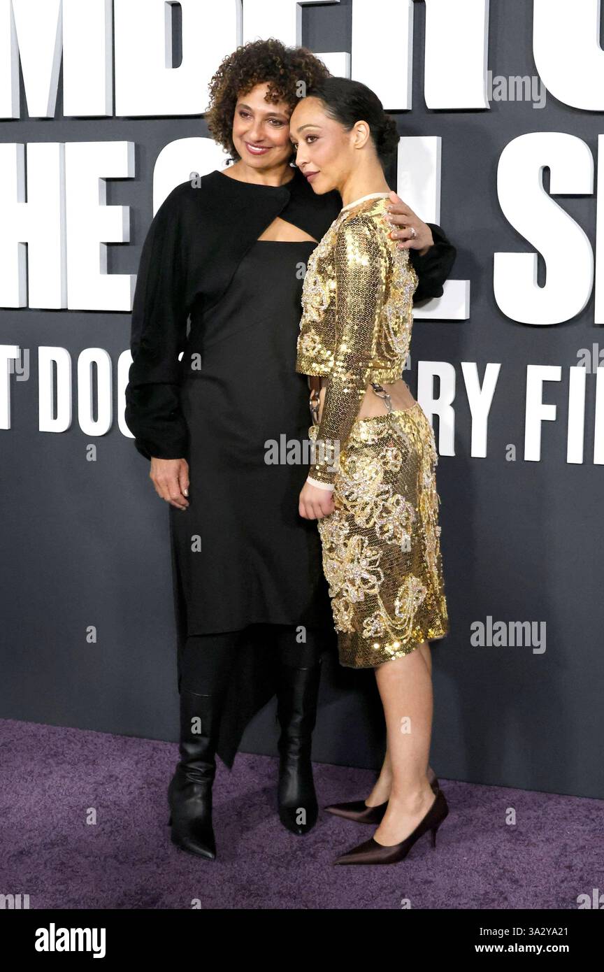 Shola Lynch und Ruth Negga beim Red Carpet Event zum Apple TV ...